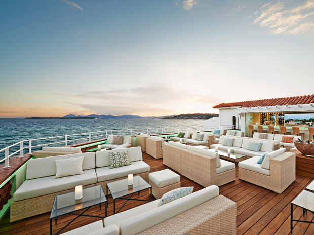 Hôtel du Cap-Eden-Roc | Hotel, Eden-Roc Champagne Lounge | Champagne ...