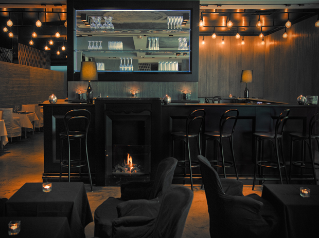 La Table du 8 | French Restaurant, Cigar Bar and Lounge, 8e ...